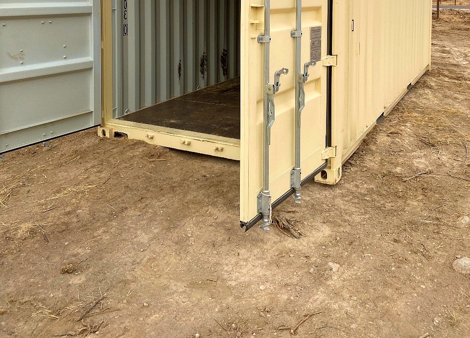 New 20ft Standard Shipping Container in Omaha, NE | Yes Containers