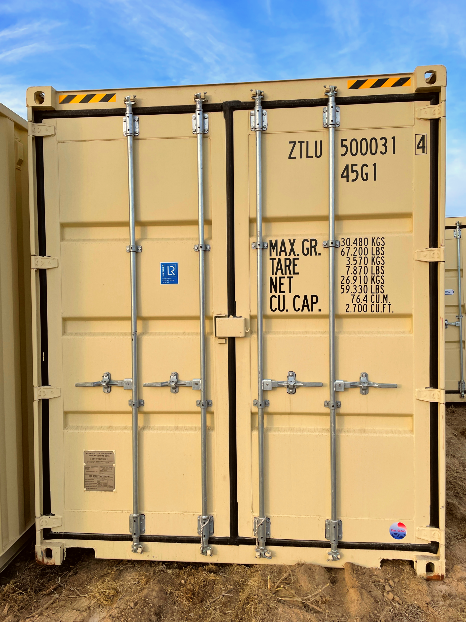 High Cube vs Standard Shipping Containers: Key Differences Explained