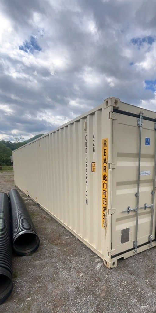 New 40ft Standard Shipping Container in Omaha, NE | Yes Containers