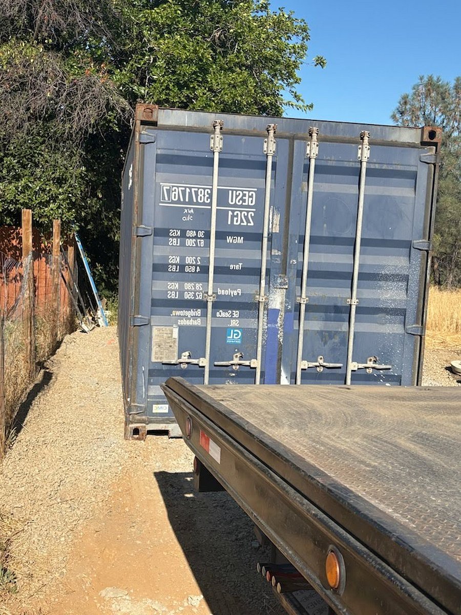Used 20ft Standard Shipping Container in Charlotte, NC | Yes Containers